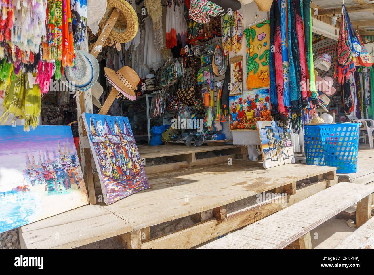 Beach shops and kiosks on the ocean in a tourist recreation area Stock ...