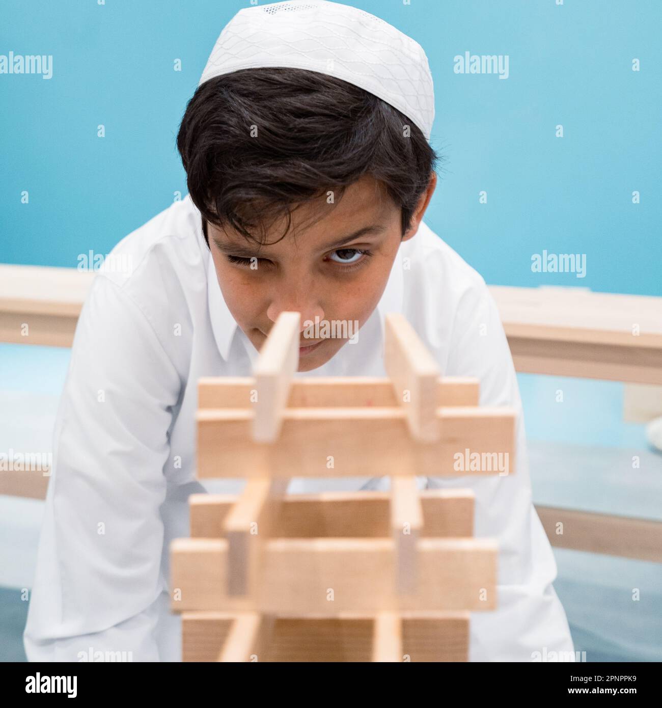 Qatari boy hi-res stock photography and images - Alamy