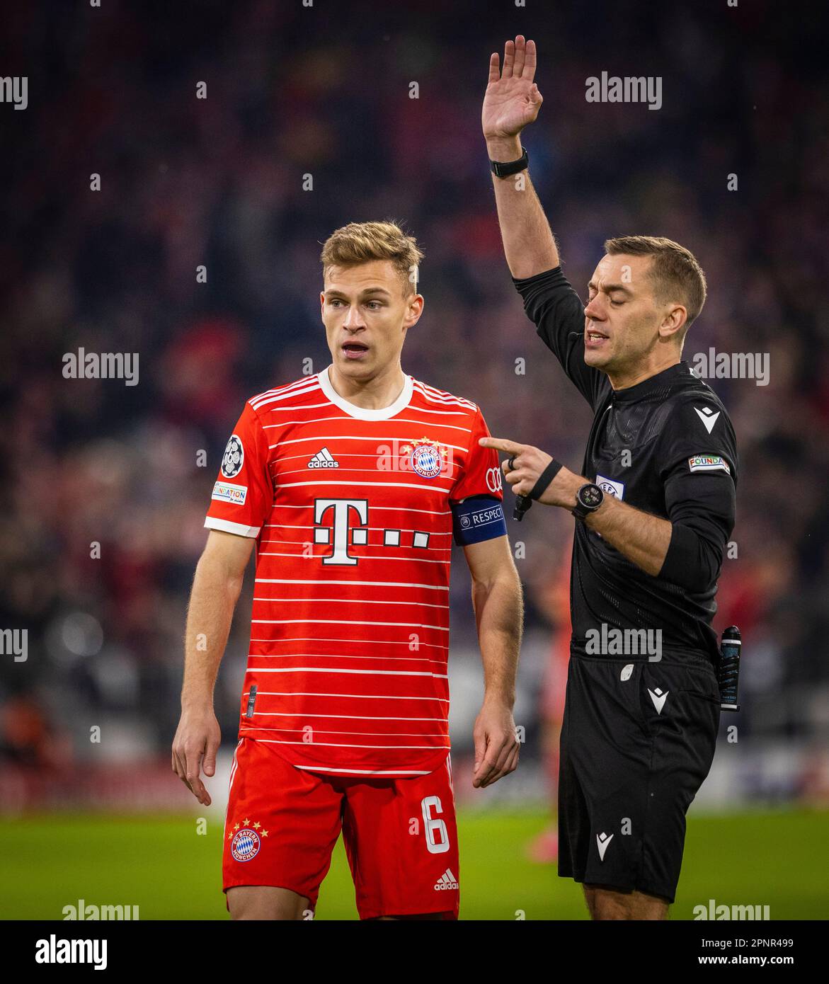 Munic, Germany. 19th Apr, 2023. Joshua Kimmich (Muenchen), Referee ...