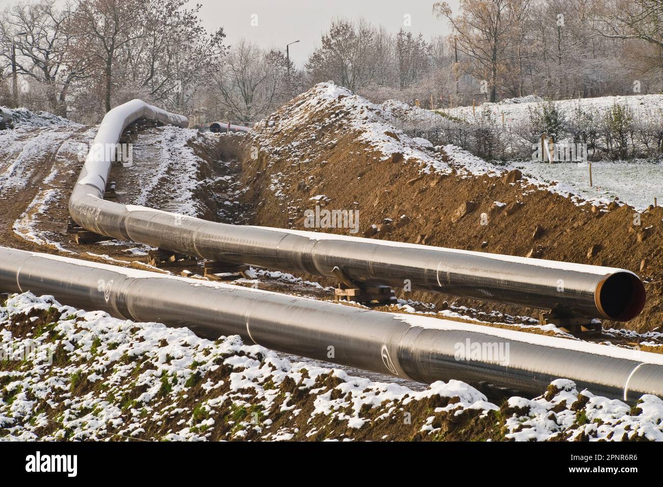 Tubular construction hi-res stock photography and images - Alamy
