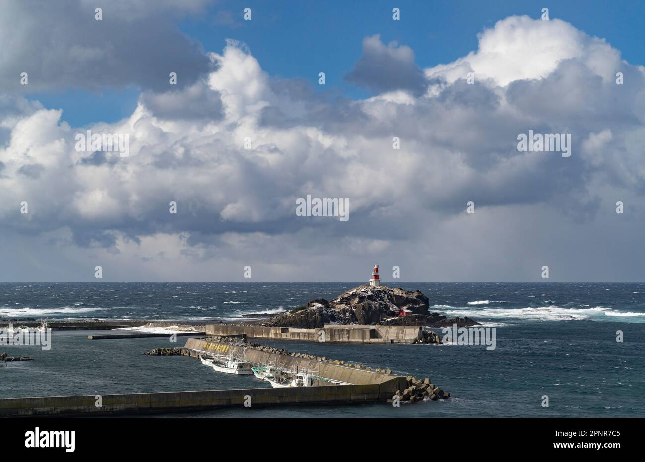 Japan gono train hi-res stock photography and images - Alamy