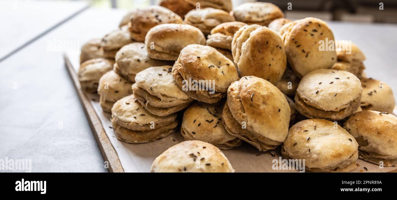 Buns of puff pastry hi-res stock photography and images - Alamy