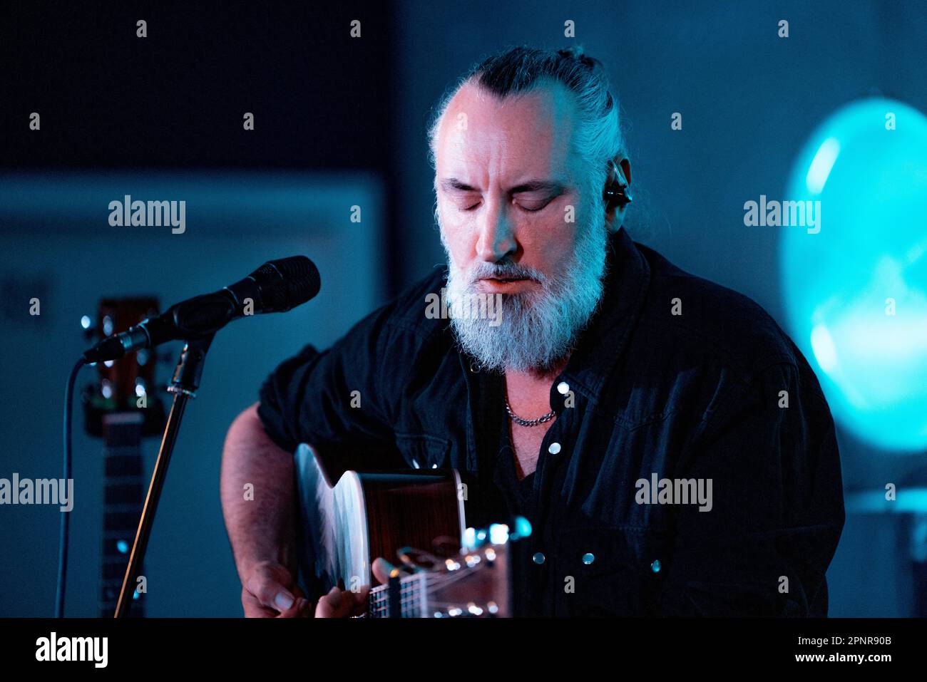 Fink band member hi-res stock photography and images - Alamy