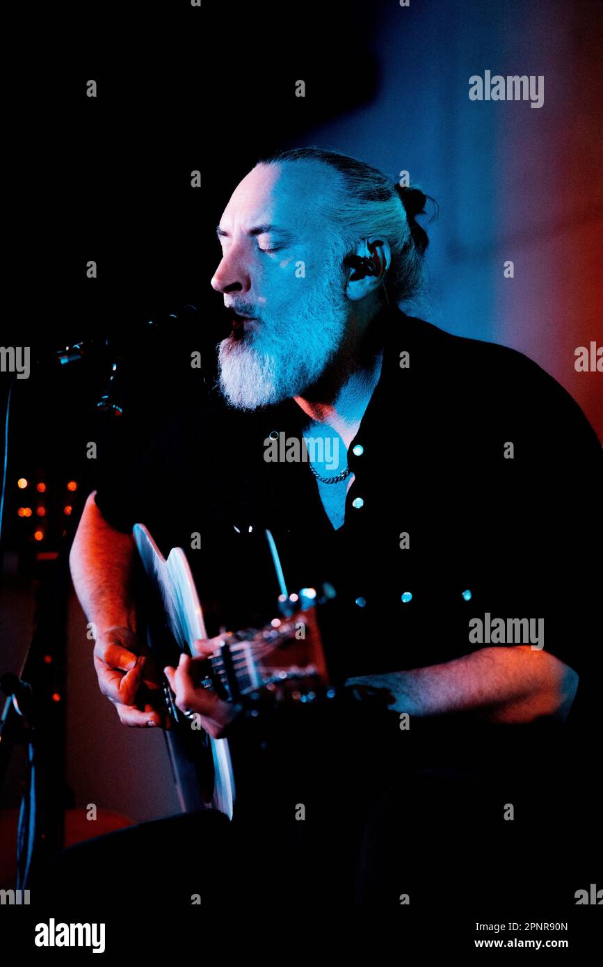 Fink band member hi-res stock photography and images - Alamy