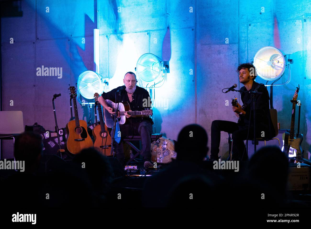 Fink band member hi-res stock photography and images - Alamy