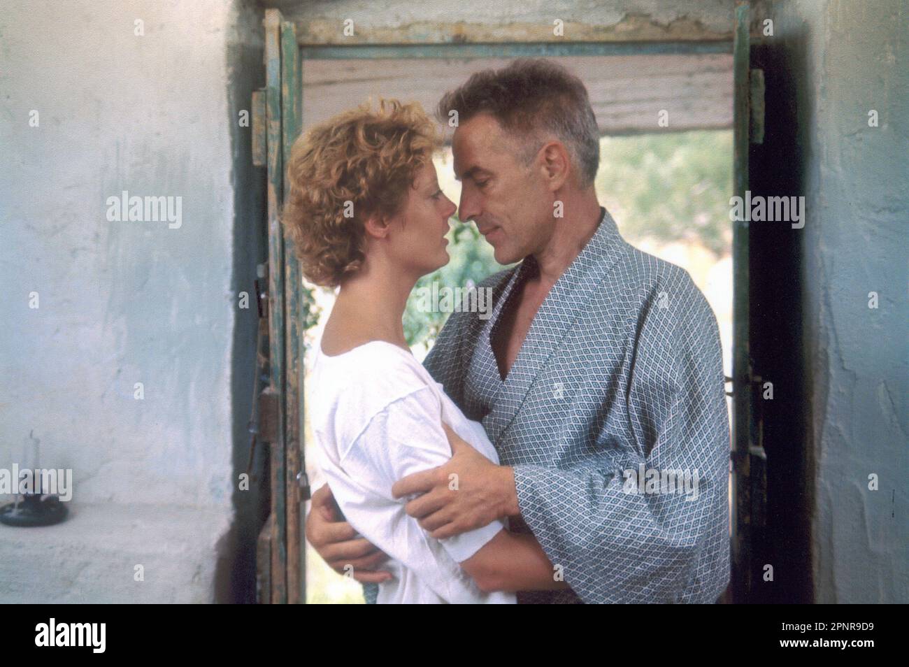 Susan Sarandon; John Cassavetes are the main roles in the movie ...