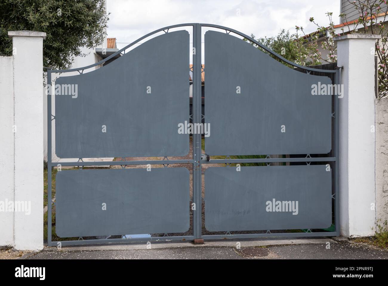 metallic grey high retro classic portal home double leaves iron old ...