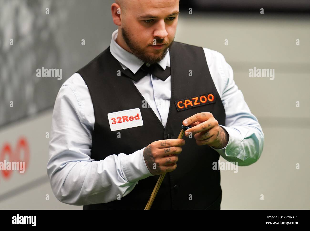 The tattoo's on the hands of Luca Brecel with "Born Free" written on ...