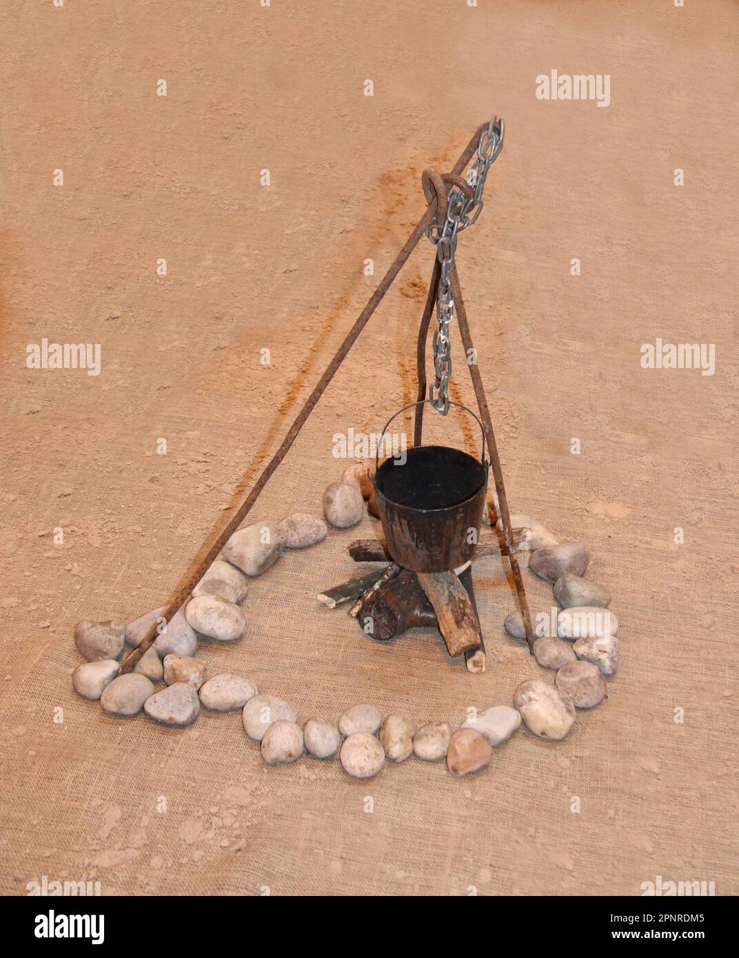 Primitive cooking hi-res stock photography and images - Alamy