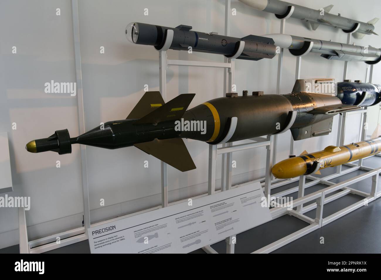 GBU-10 Paveway II Stock Photo - Alamy