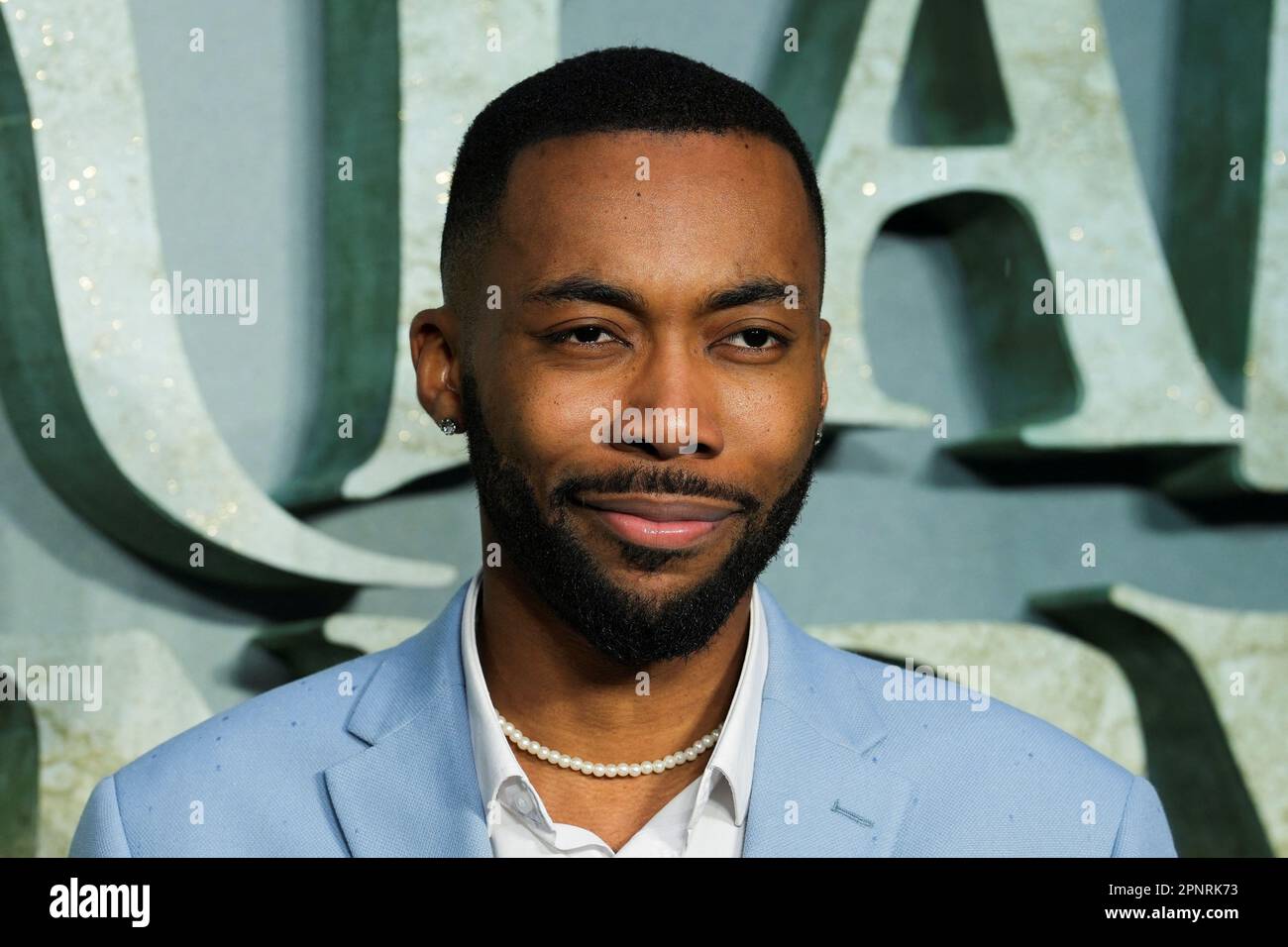 Peter pan and wendy premiere hi-res stock photography and images - Alamy