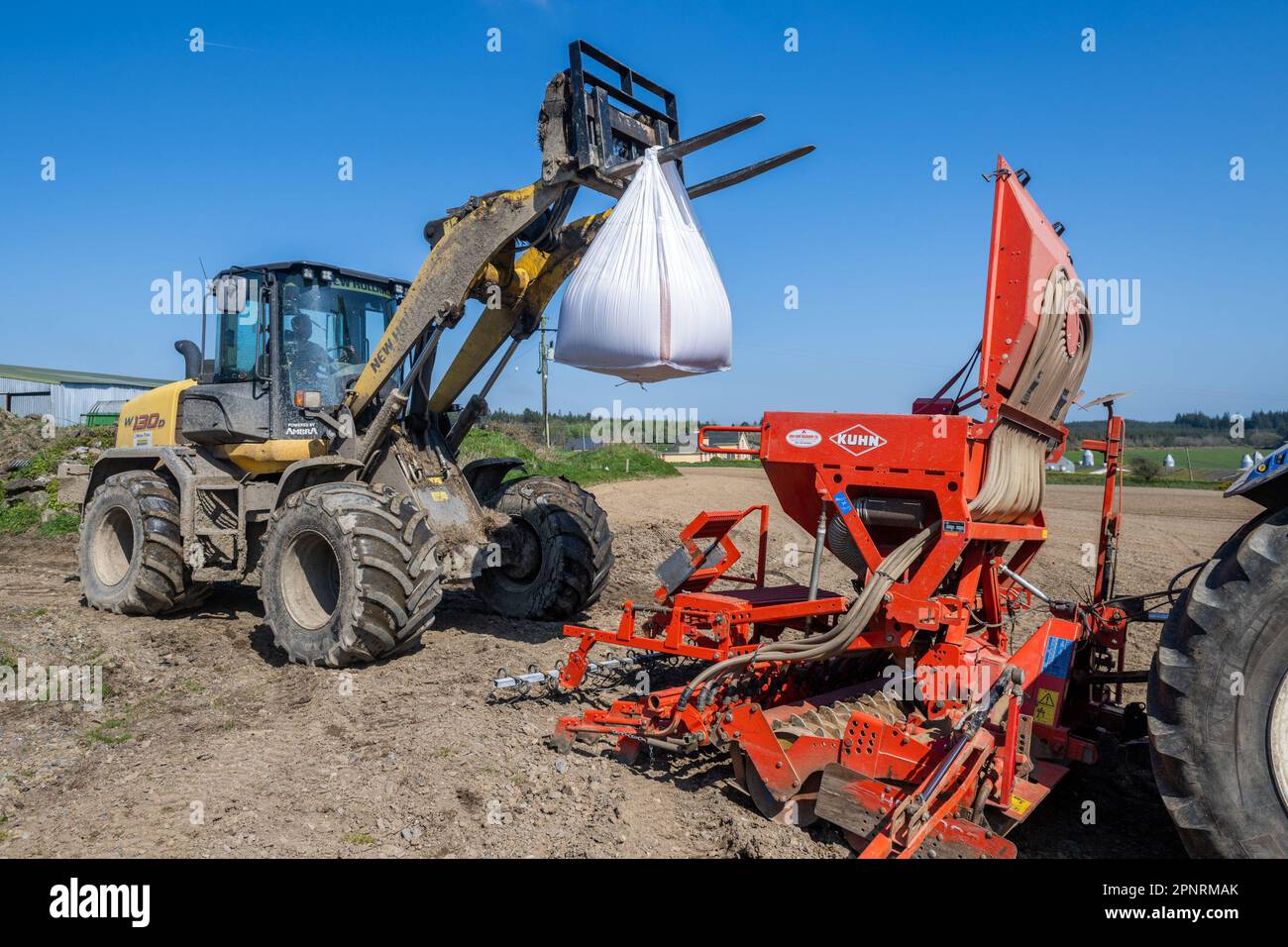 Ballycatten, West Cork, Ireland. 20th Apr, 2023. Tillage farmer Tim O ...