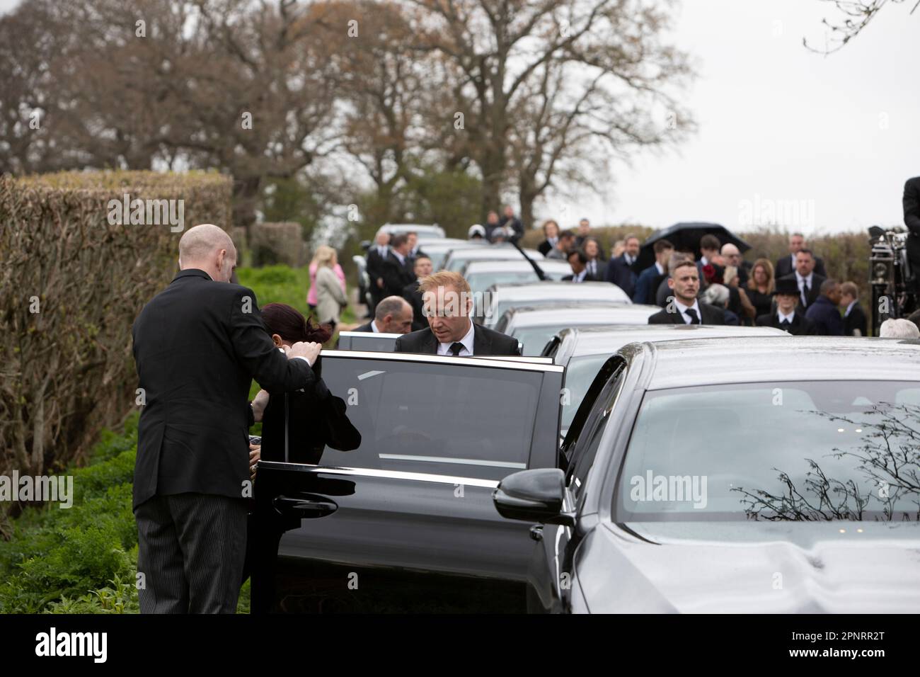 Paul ogrady funeral hi-res stock photography and images - Alamy