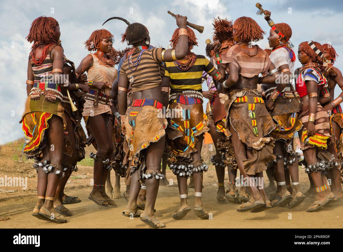 Bull-jumping ceremony women relatives dance Hamer Tribe, Ethiopia Stock ...