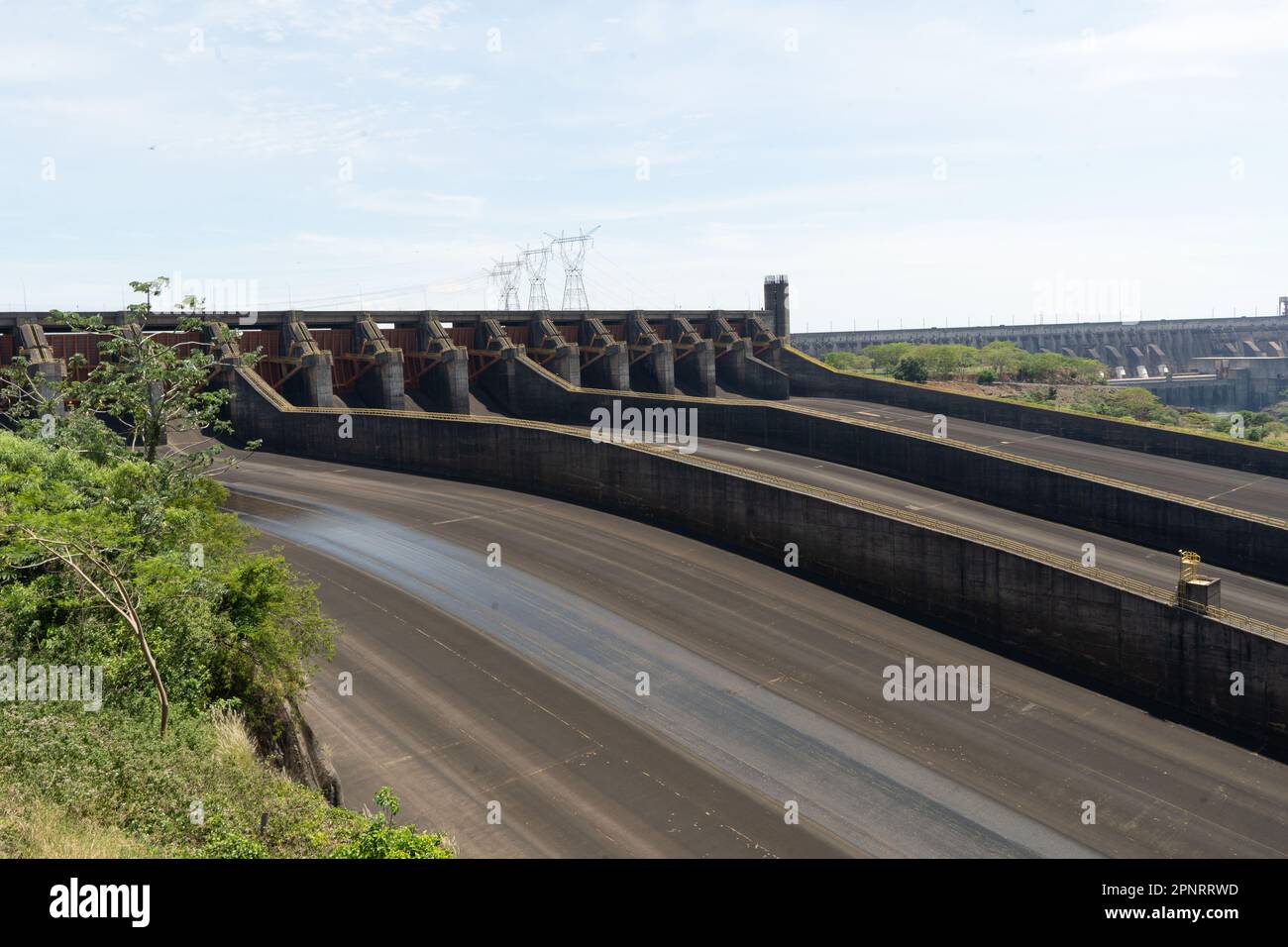 Hydroelectric infastructure hi-res stock photography and images - Alamy