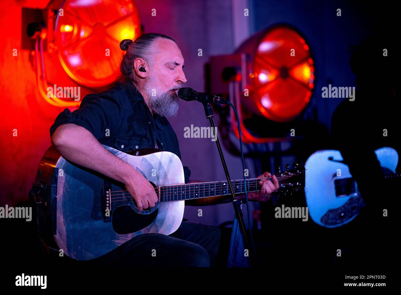 Fink band member hi-res stock photography and images - Alamy