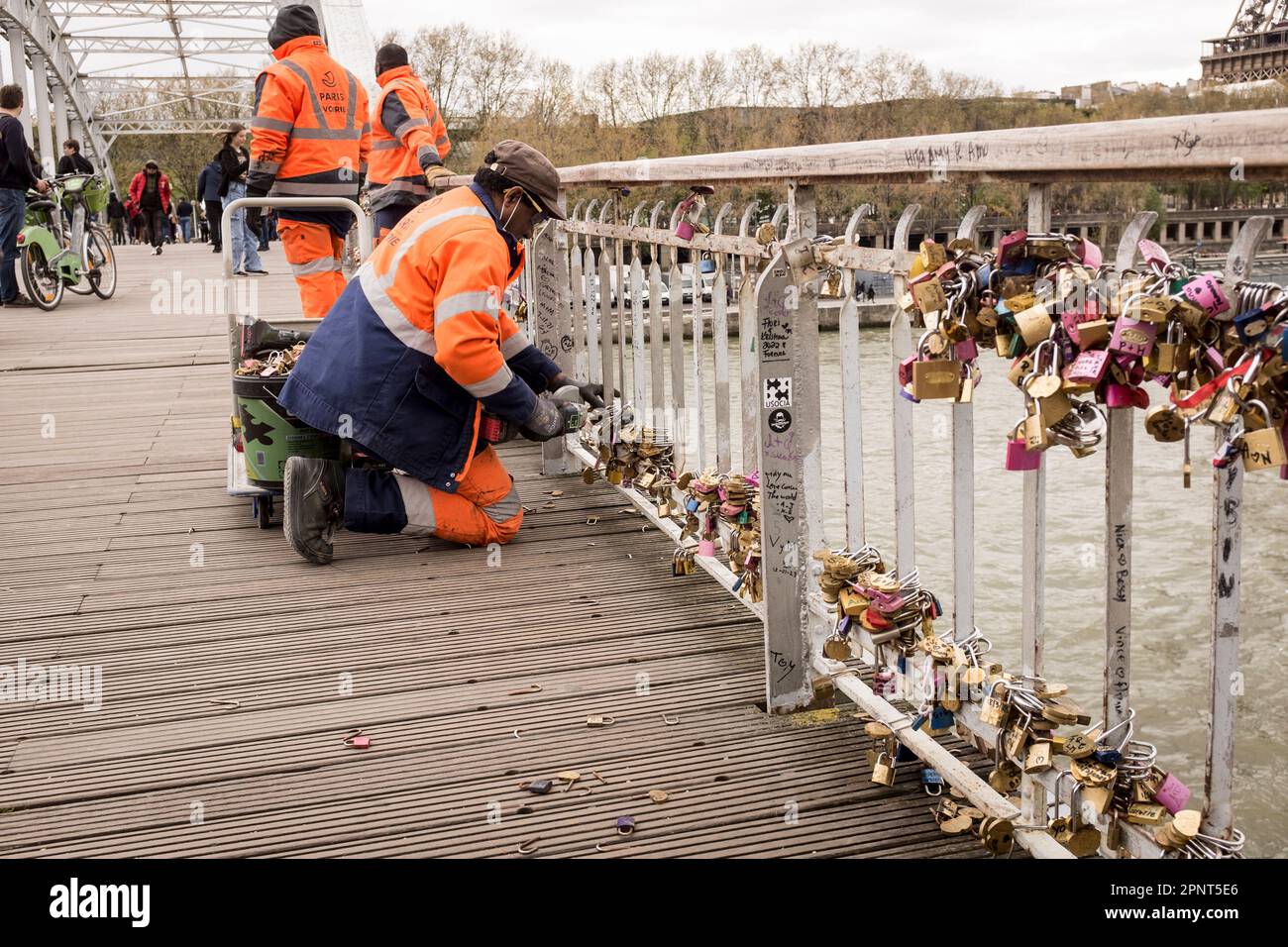 Worker cuts old metal lock hi-res stock photography and images - Alamy