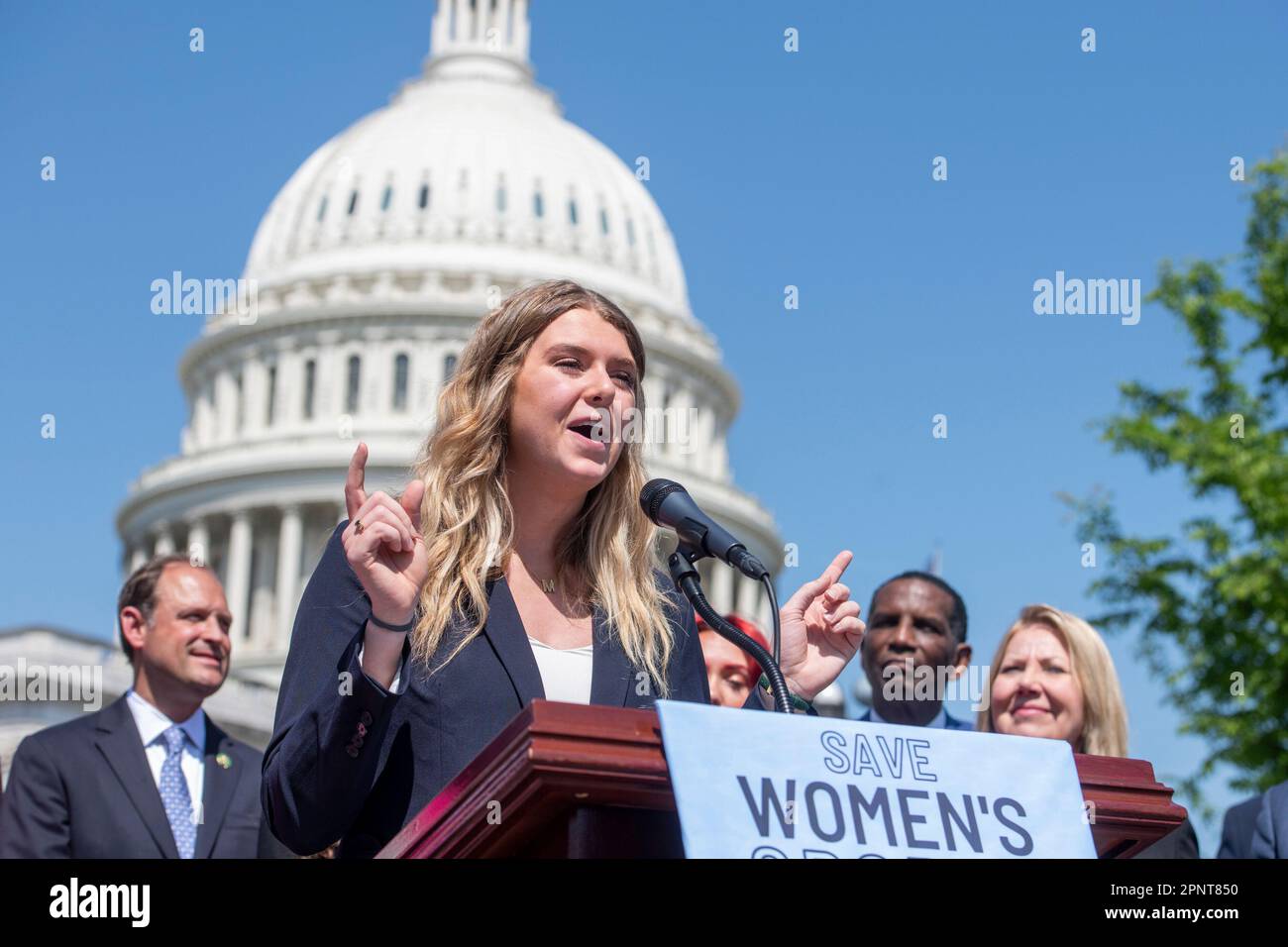 Transgender athlete hi-res stock photography and images - Alamy