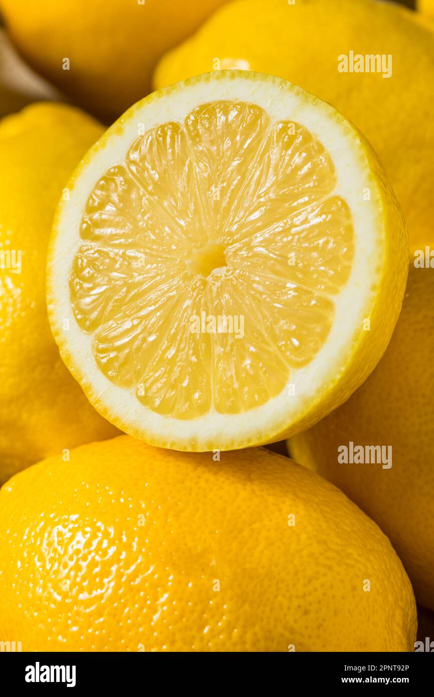 Seedless lemons hi-res stock photography and images - Alamy