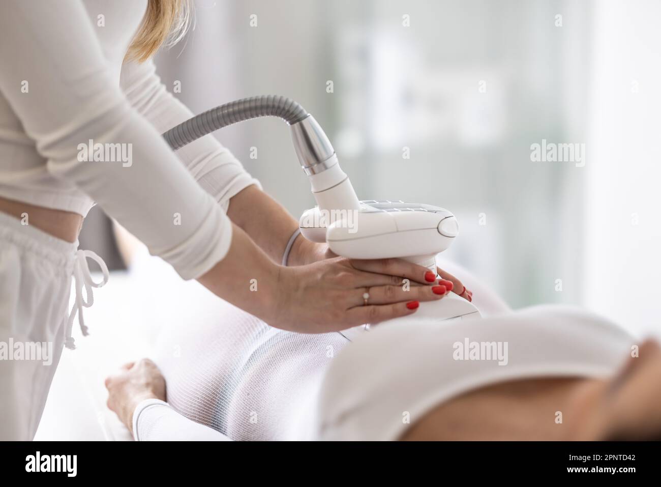 Belly skin improvement by a modern LPG endermology device in a ...