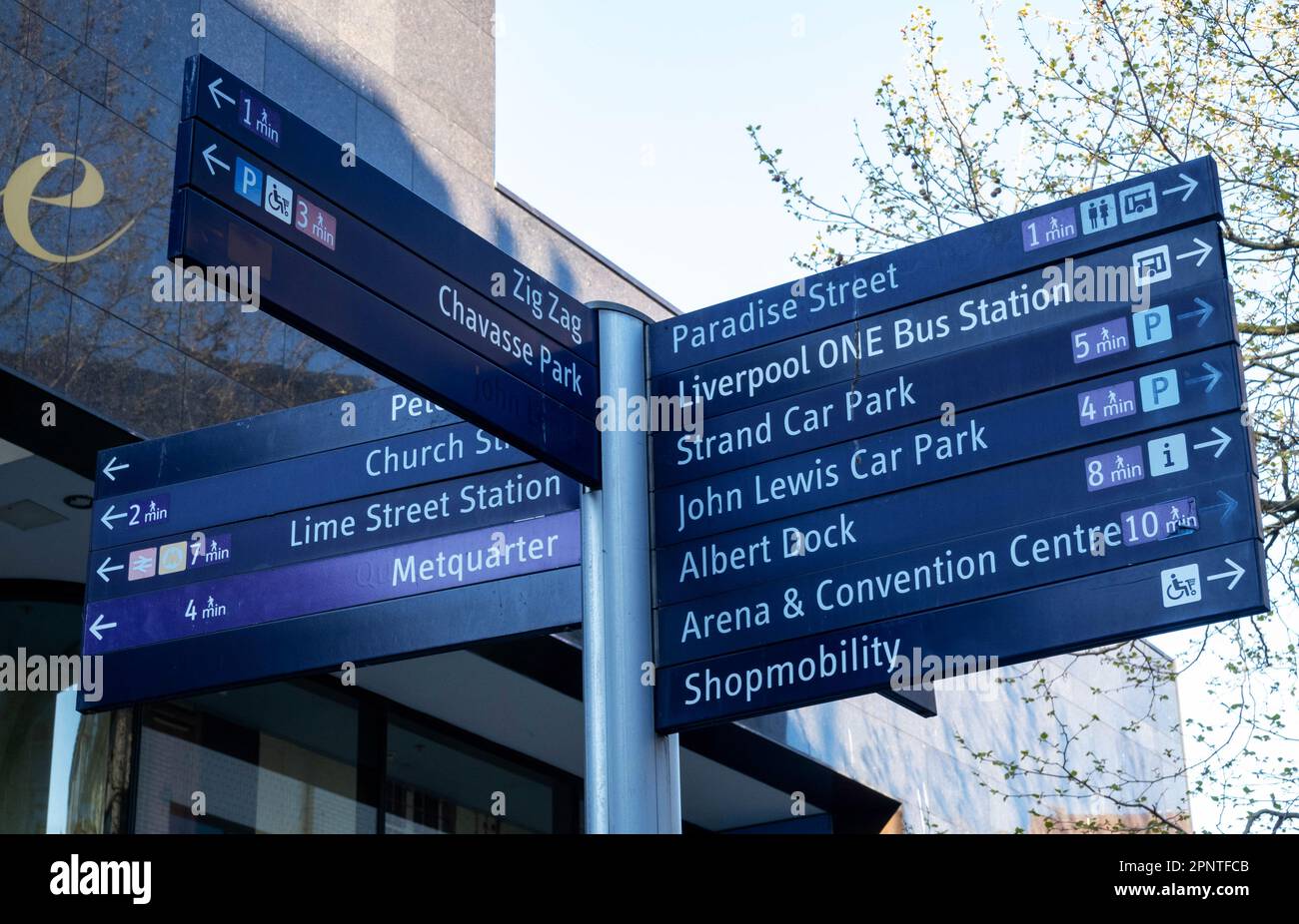 Directional street sign in Liverpool city centre Stock Photo - Alamy