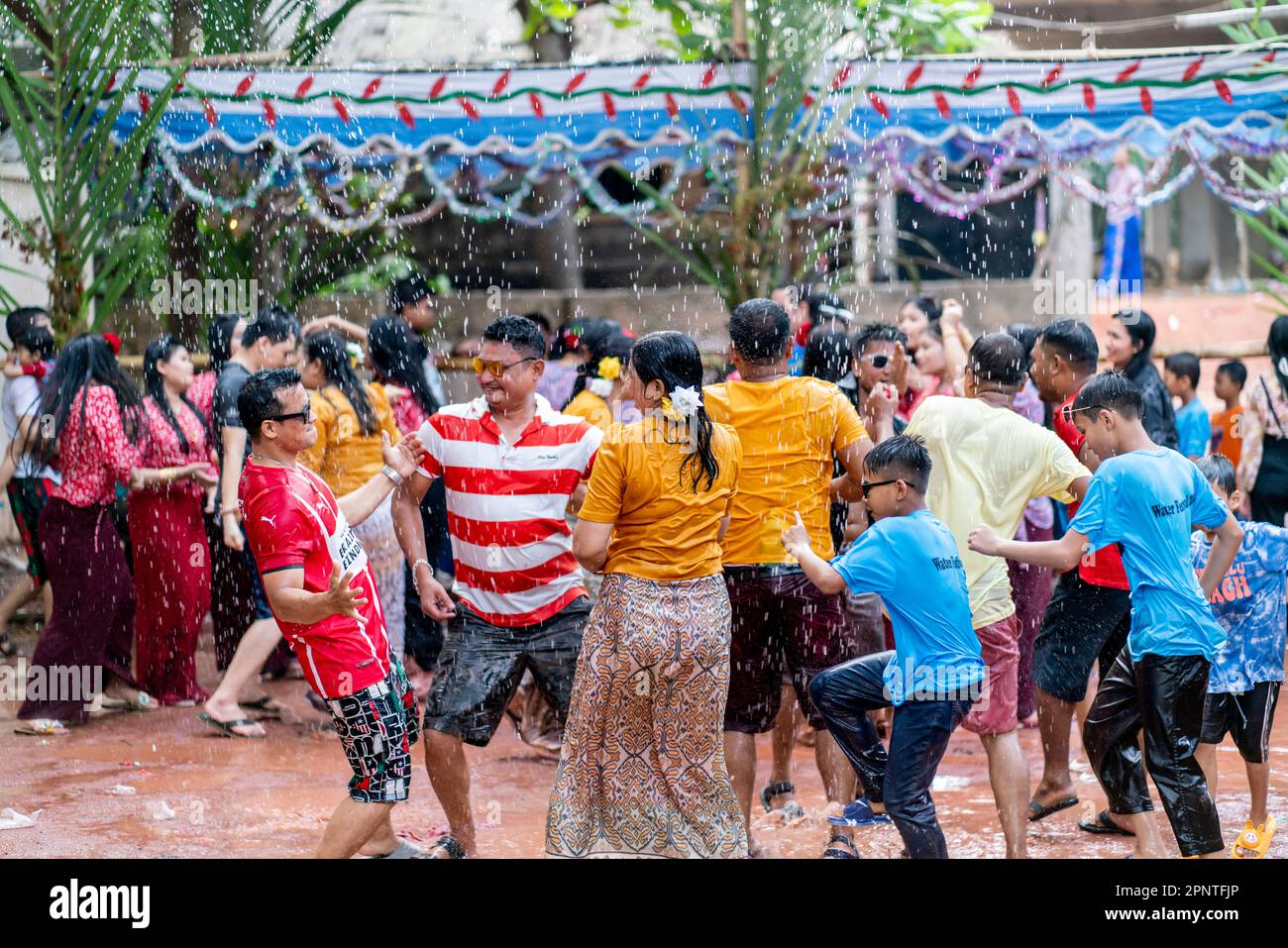 Biju festival auf chittagong -Fotos und -Bildmaterial in hoher ...