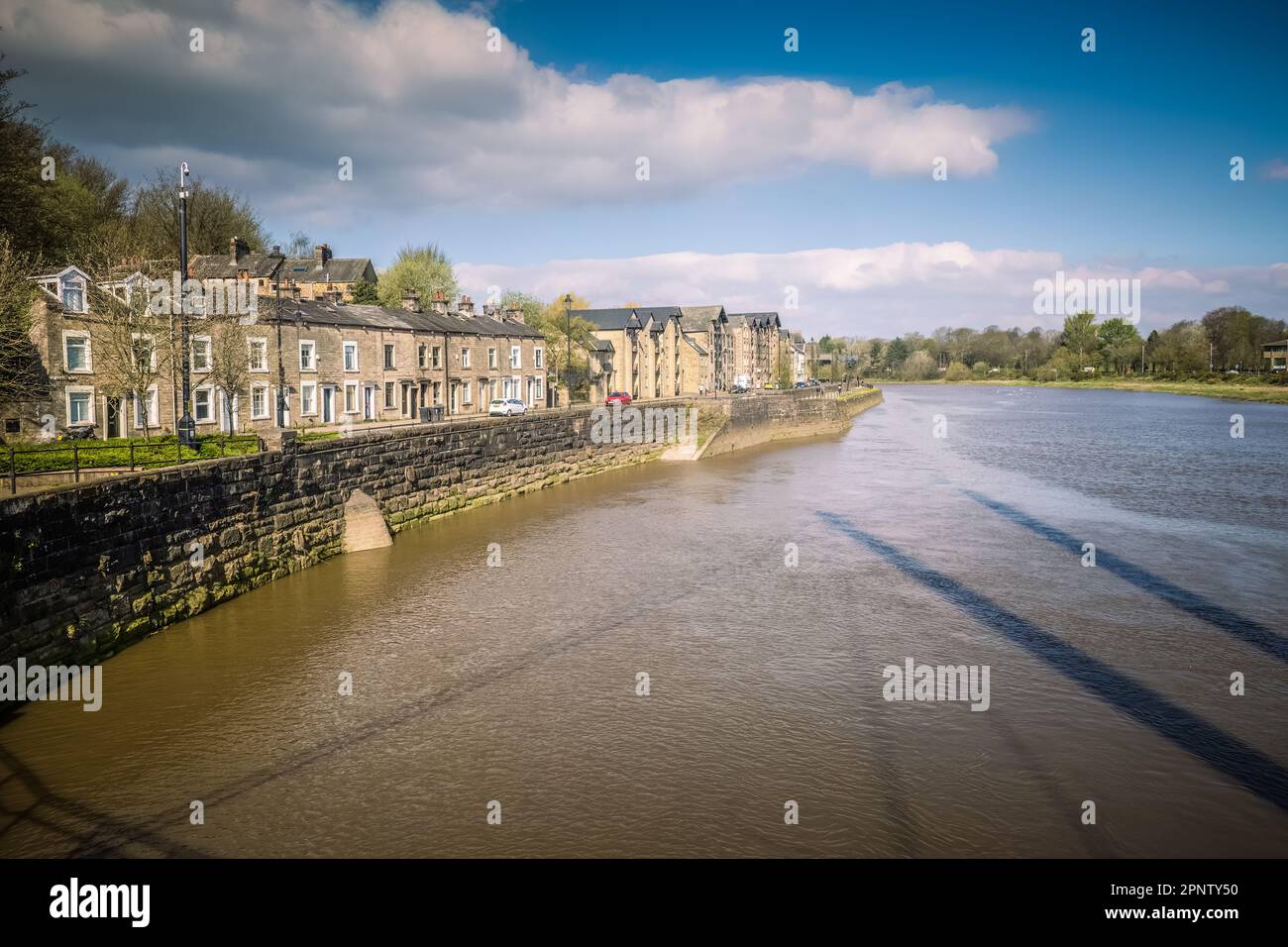 Lancaster castle railway station hi-res stock photography and images ...