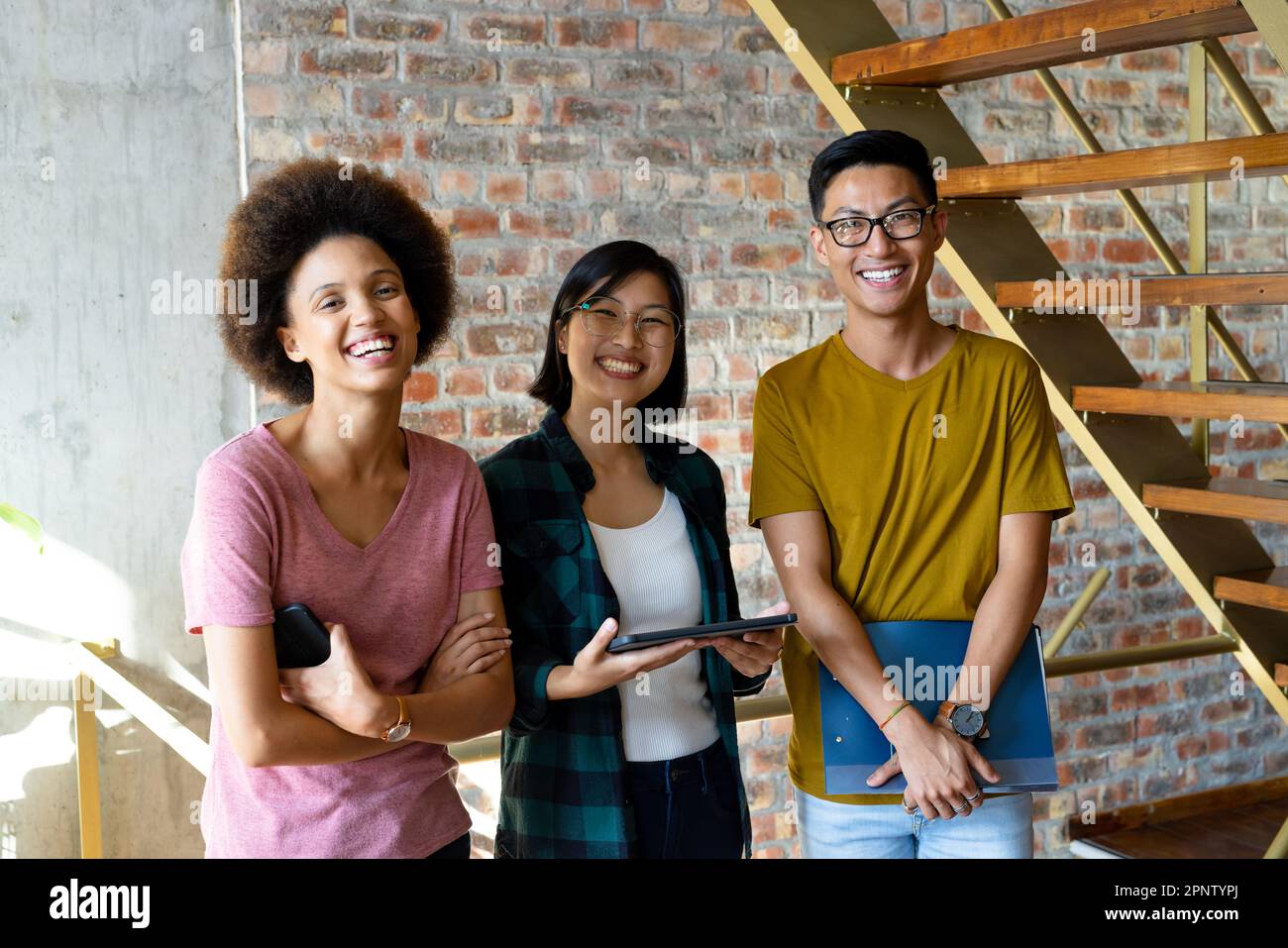 Group portrait hi-res stock photography and images - Alamy
