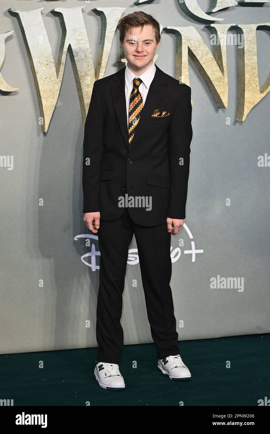 Peter pan and wendy premiere hi-res stock photography and images - Alamy