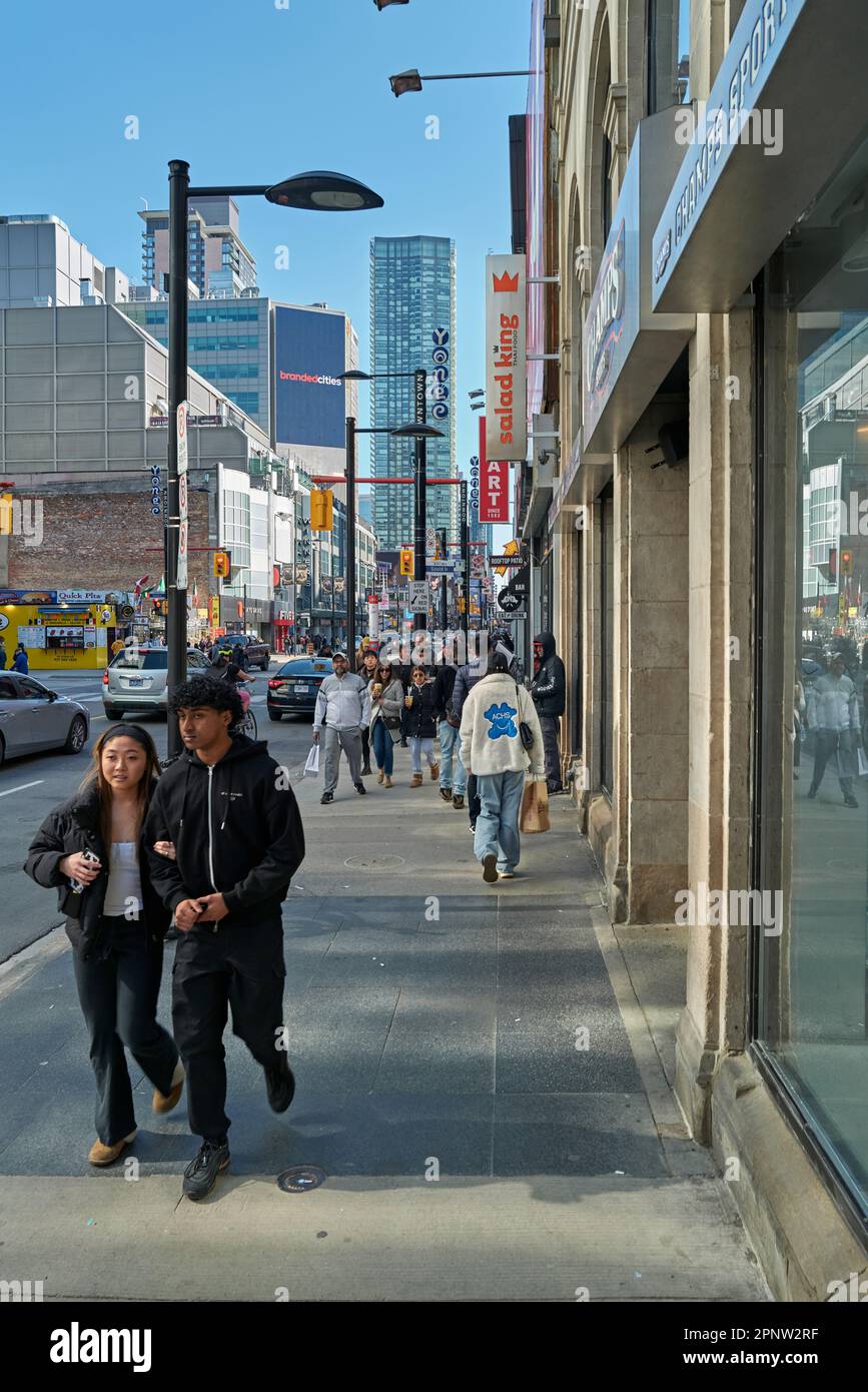 Yonge Street Toronto Stock Photo - Alamy