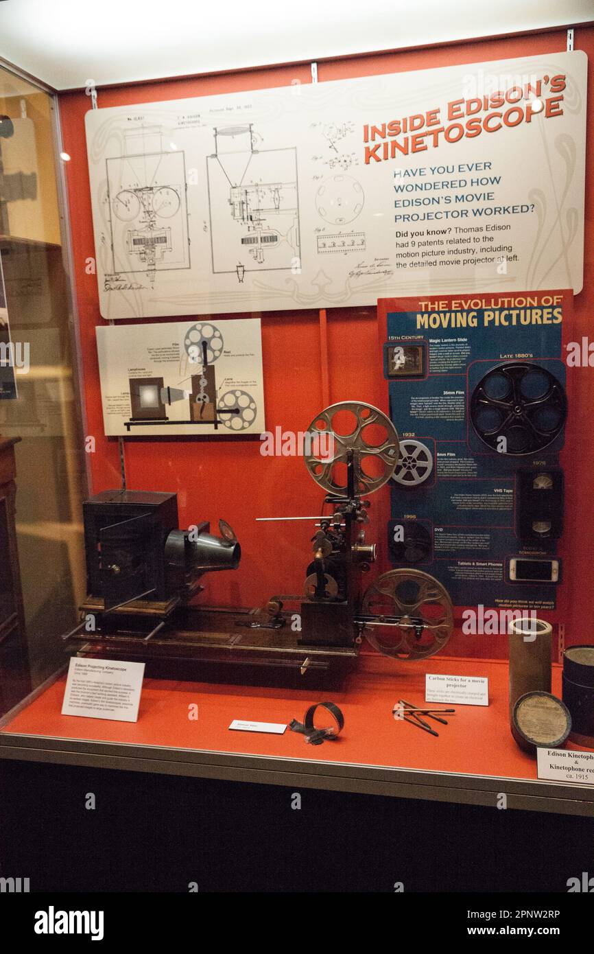 Fort Myers, Florida – April 8, 2023: Edison Projecting Kinetoscope ...