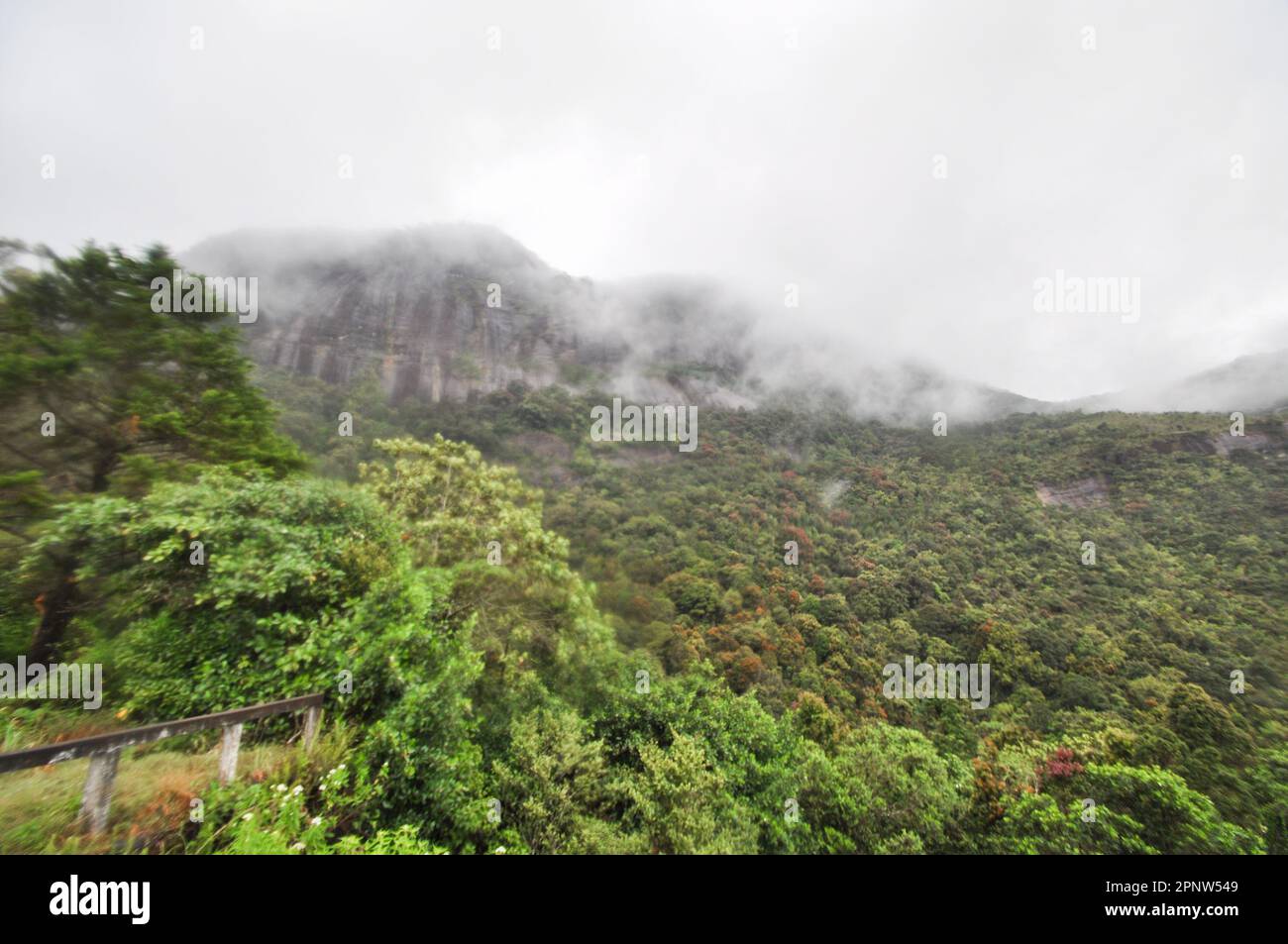 Adam's peak bell hi-res stock photography and images - Alamy