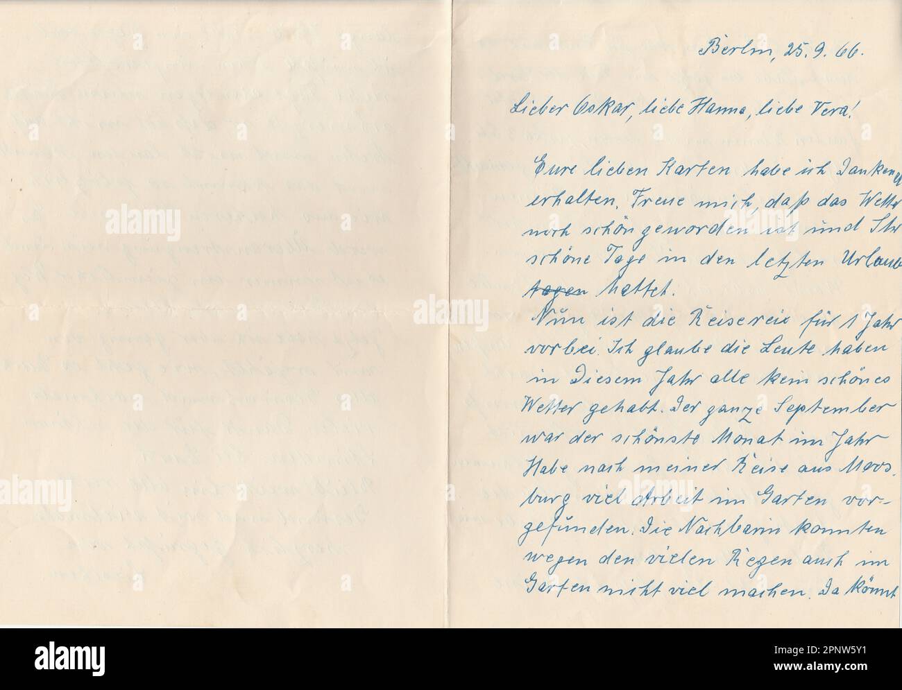 Calligraphy old english manuscript hi-res stock photography and images ...