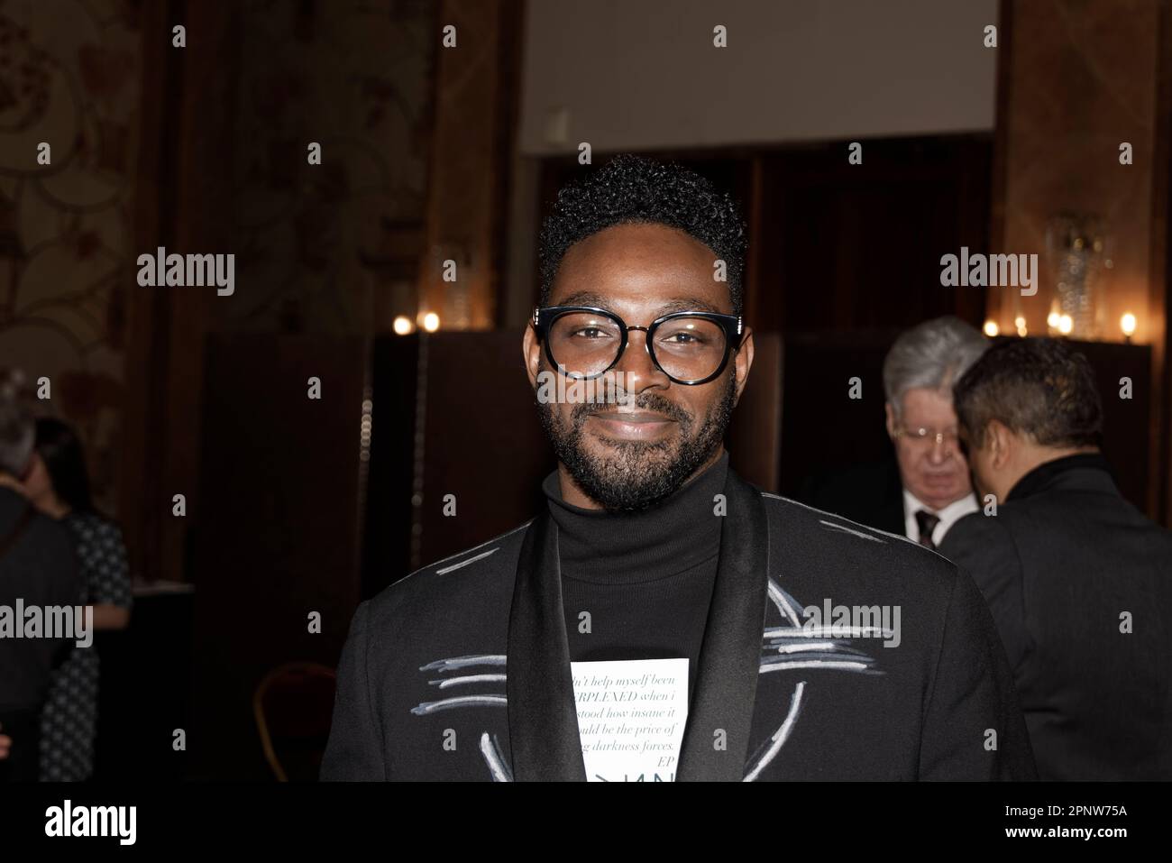 Edenn perplexe hi-res stock photography and images - Alamy