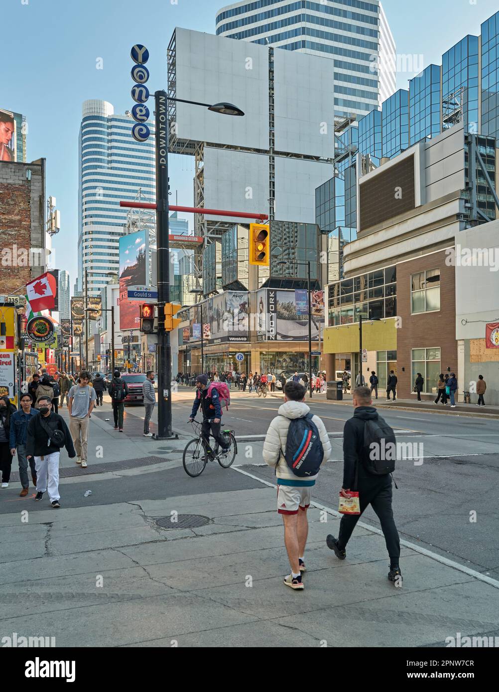 Yonge Street Toronto Stock Photo - Alamy