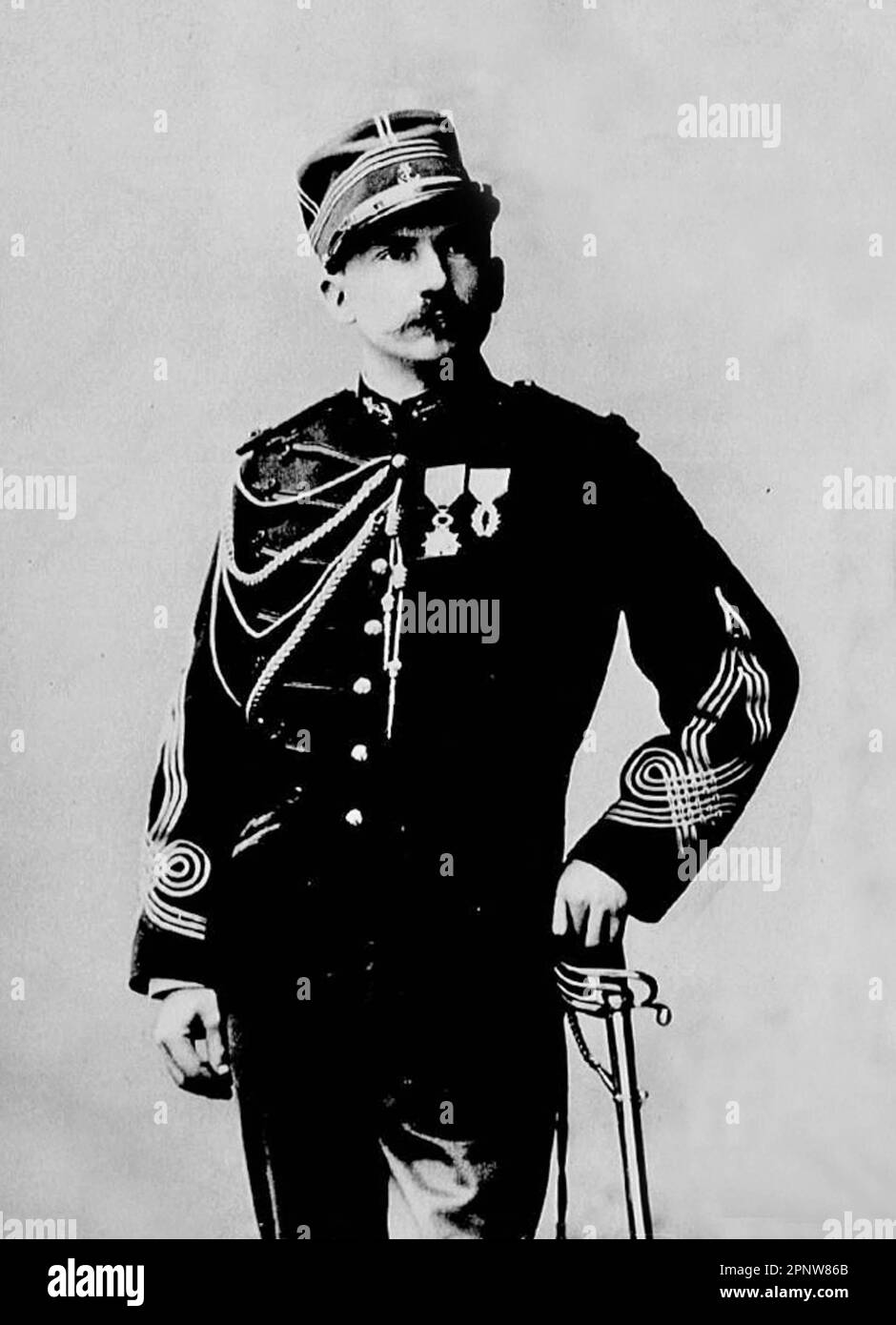 Binger hi-res stock photography and images - Alamy