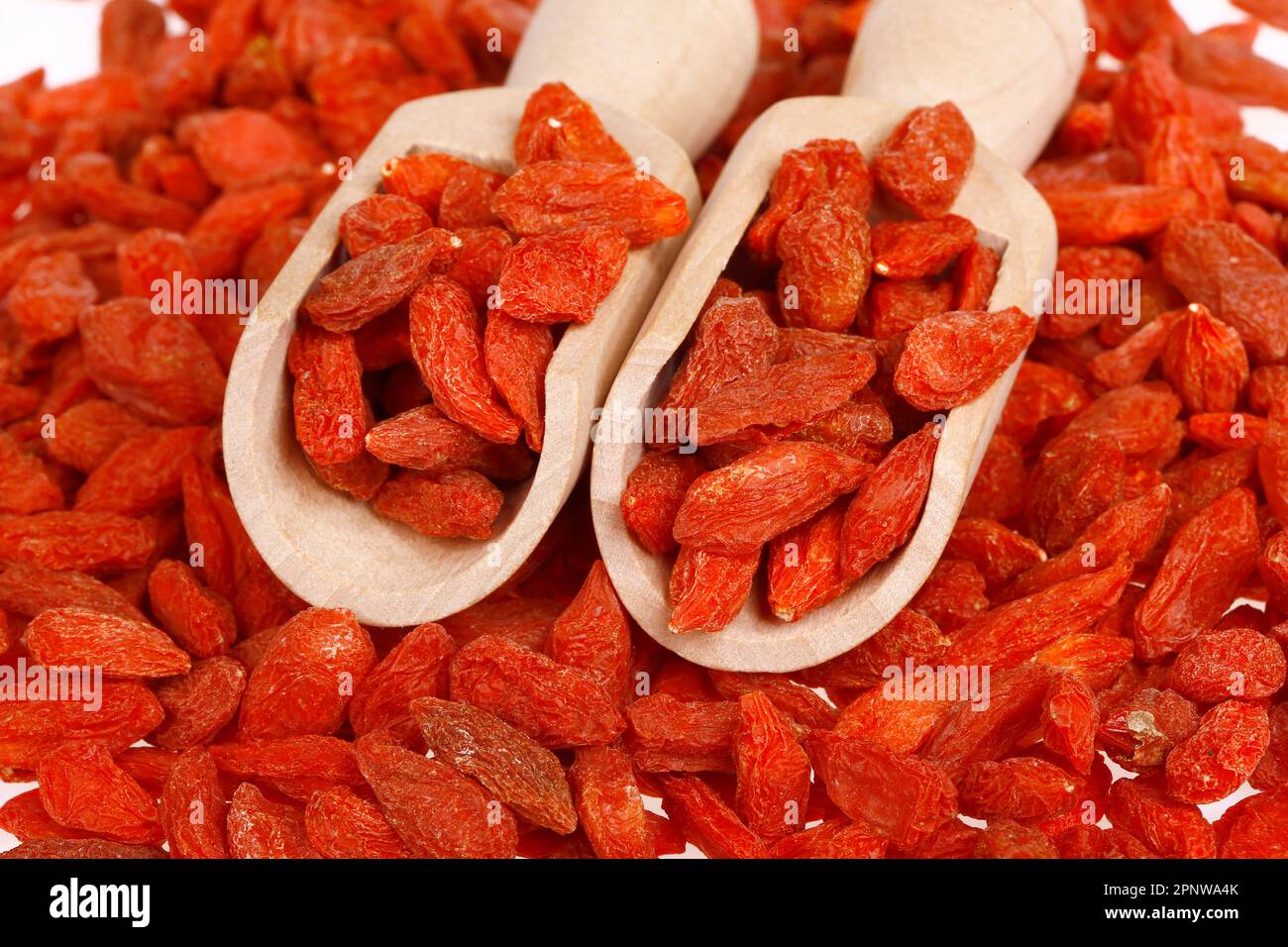 Chinese wolfberry, Chinese traditional medicine, studio, close-up Stock ...