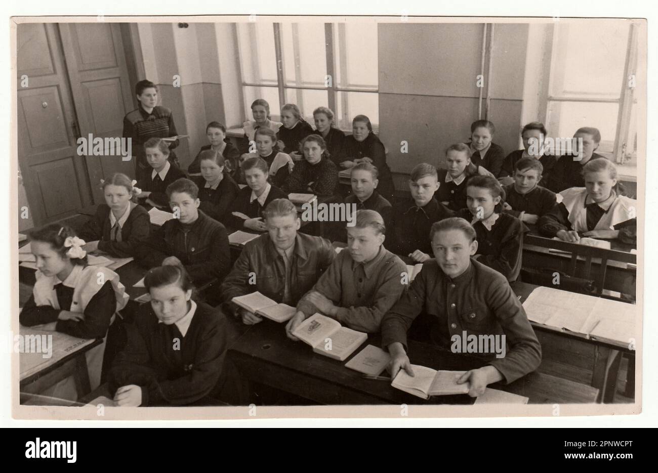 Historical photo school class hi-res stock photography and images - Alamy