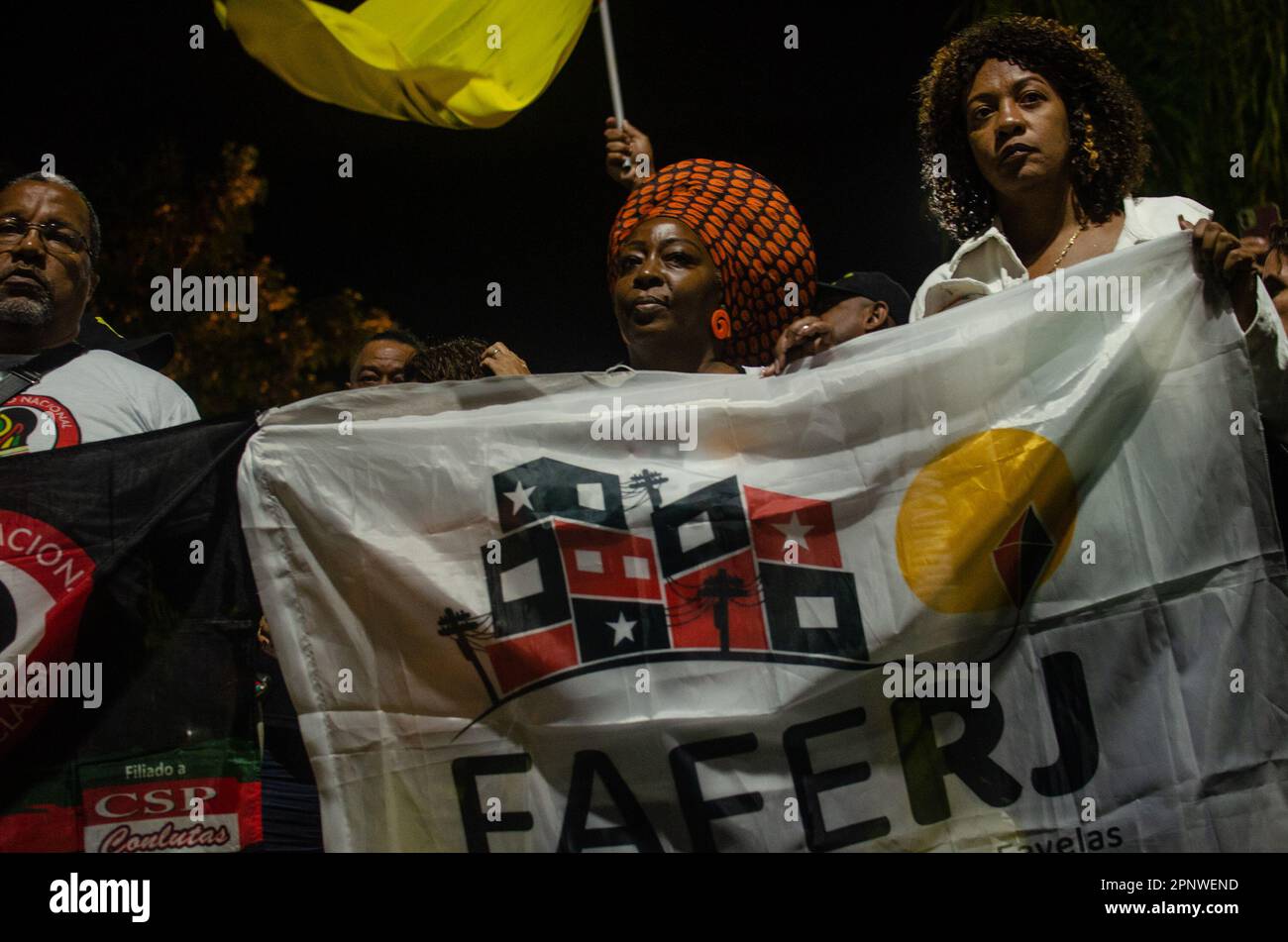 Rio De Janeiro, Brazil. 20th Apr, 2023. People take part in a ...