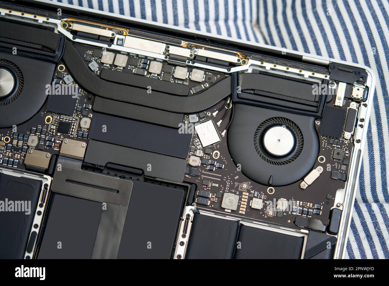 The internal structural electronic components of a disassembled high ...