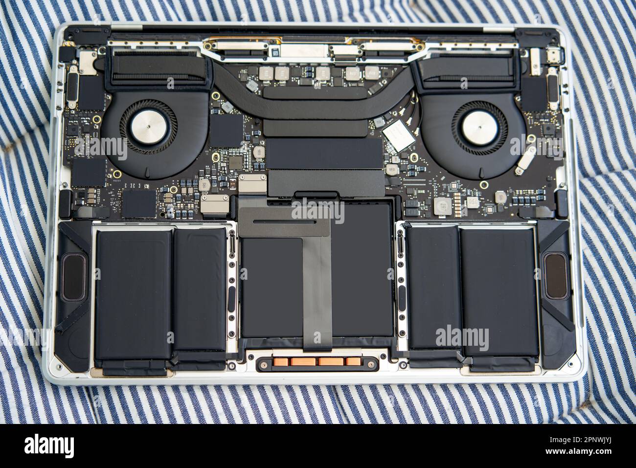 The internal structural electronic components of a disassembled high ...