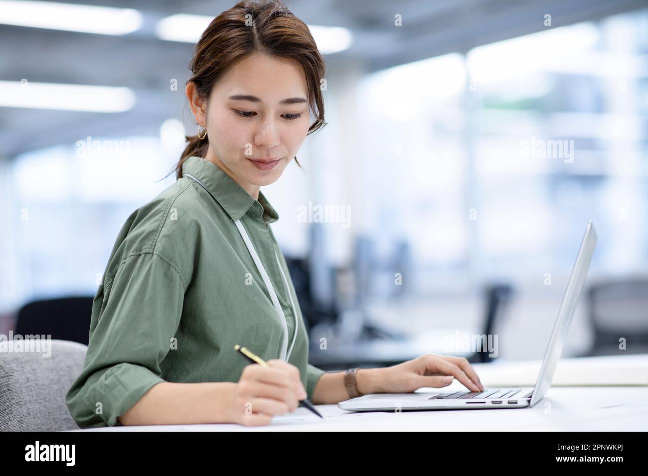 Female taking document on hi-res stock photography and images - Alamy