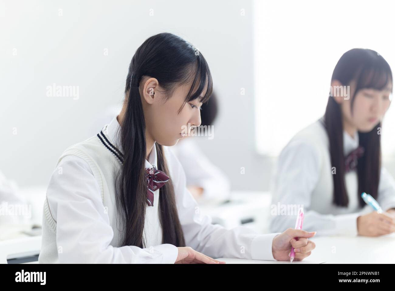 High school students taking a class Stock Photo - Alamy