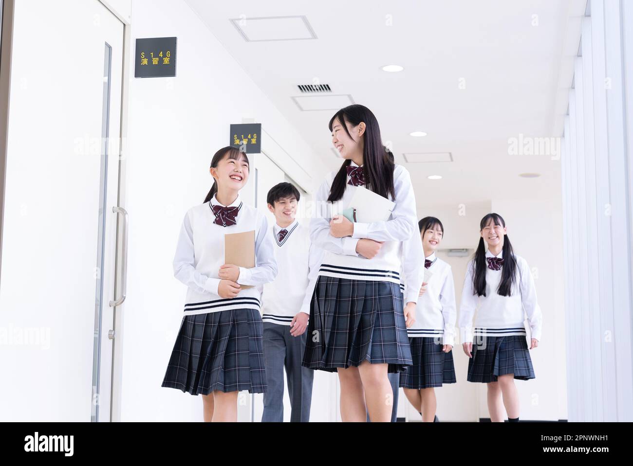 Walking out uniform students hi-res stock photography and images - Alamy