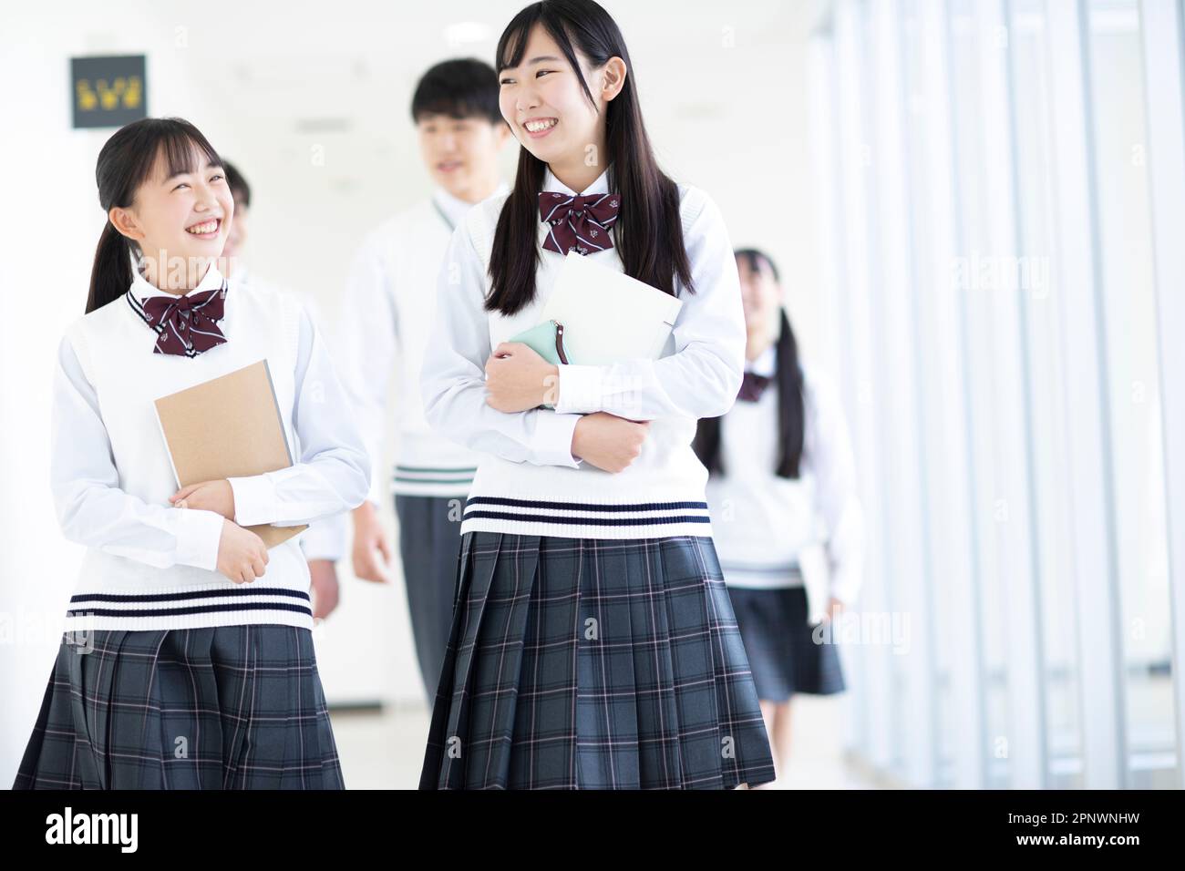 Walking out uniform students hi-res stock photography and images - Alamy
