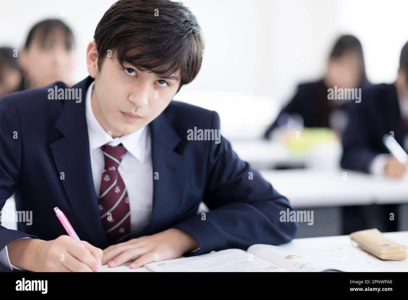 4 male studying hi-res stock photography and images - Alamy