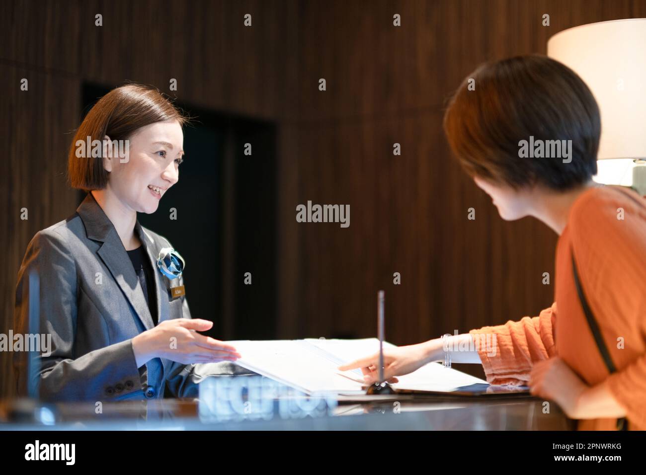 Portraits of Hotel Staff Dealing with Guests Stock Photo - Alamy