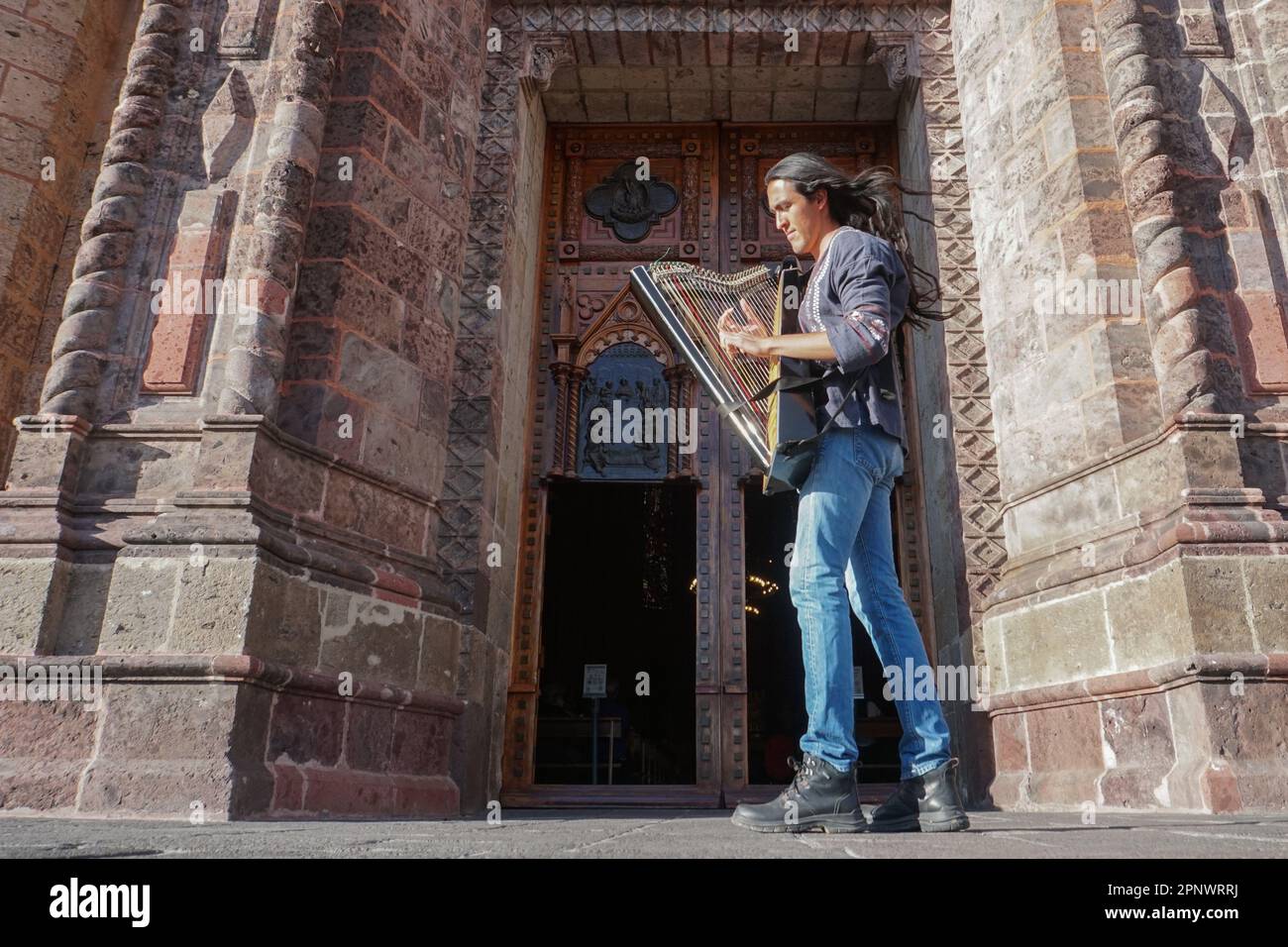 Templo expiatorio guadalajara hi-res stock photography and images - Alamy