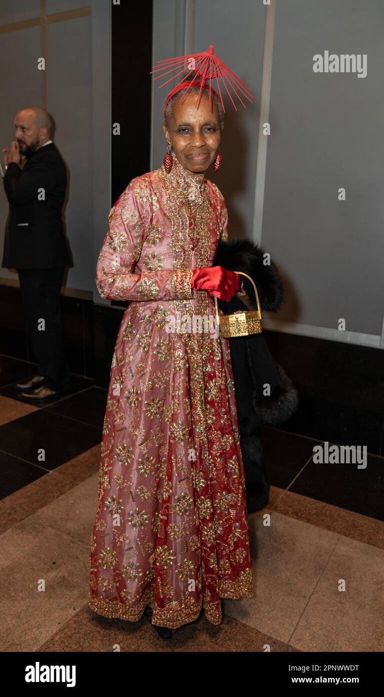 Ellen Banks attends Dance Theatre of Harlem Vision Gala at New York ...