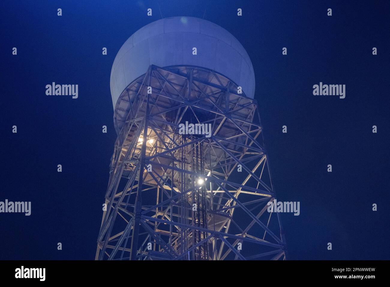 An Airport Surveillance Radar detects and displays the position of ...